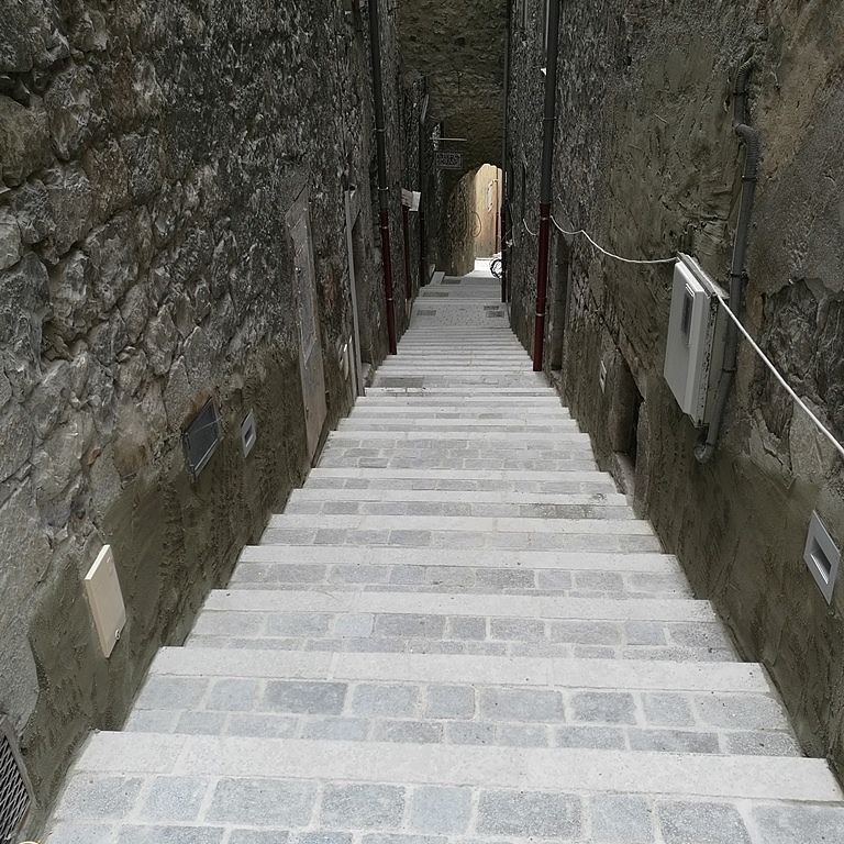 Sisteron et ses andrones - Ville de Sisteron