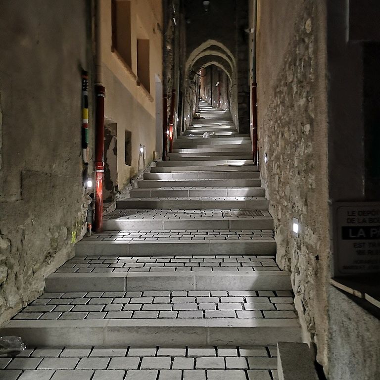 Sisteron et ses andrones - Ville de Sisteron